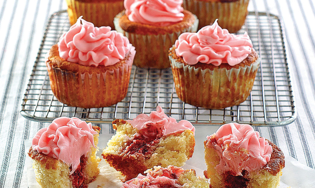 Recipe: Stuffed Birthday Cake Surprise – KETO-MOJO